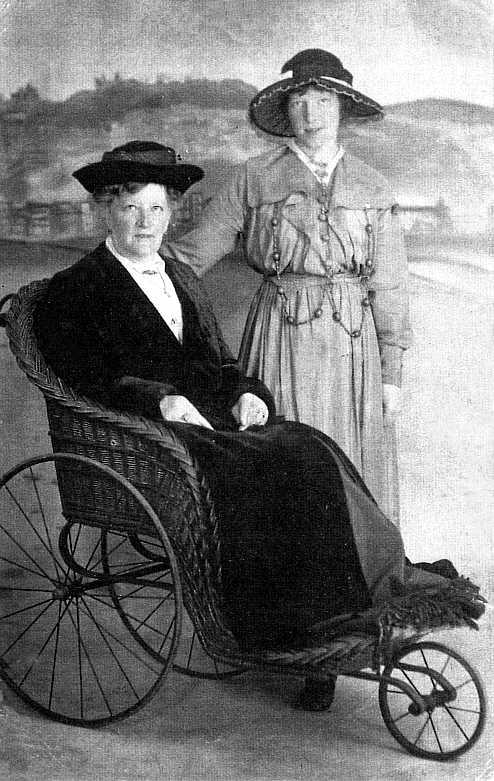 Family of Christopher Charles Arthur WESTON and Alice Beatrice (Beattie ...